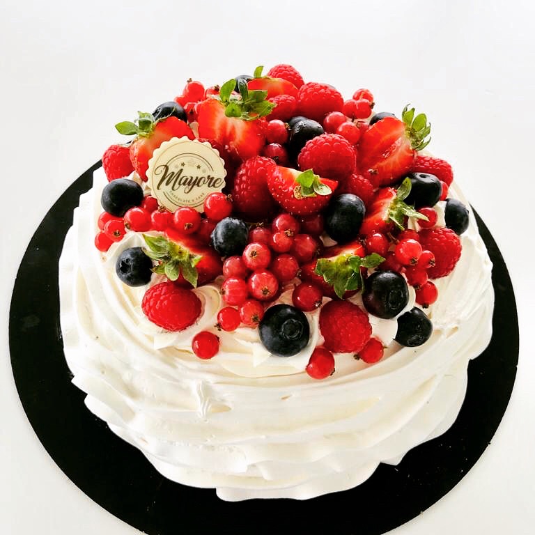 Tort cu bezea si crema mascarpone - TORT PAVLOVA - Mayore.ro | Arges